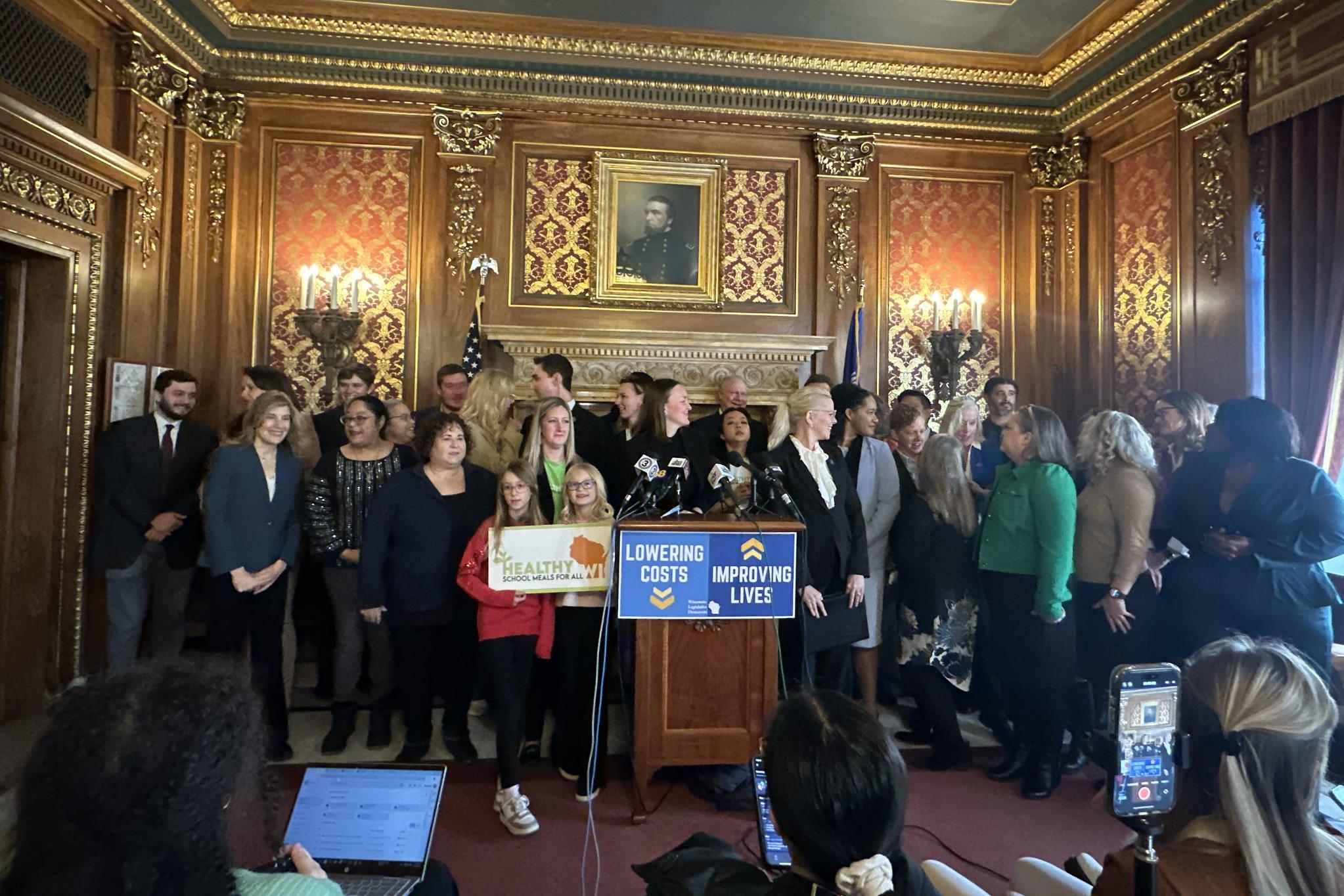 Democratic Lawmakers Introduce First Legislative Package of New Session